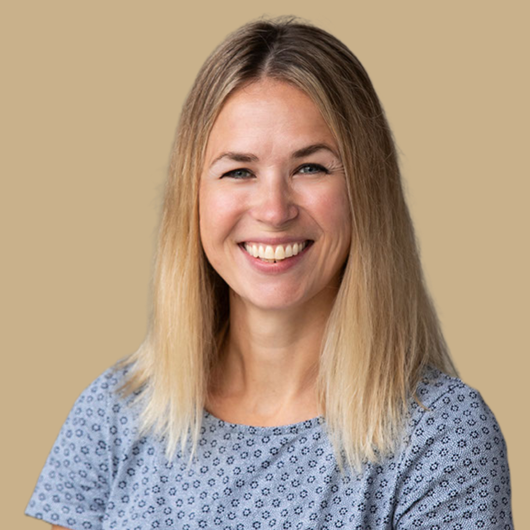 Sarah Squires's Instagram, Twitter & Facebook on IDCrawl